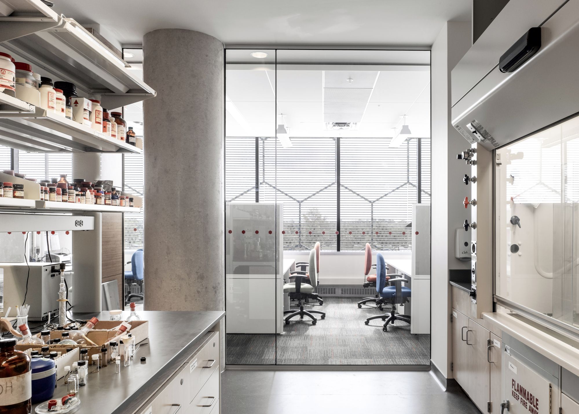 architects—Alliance ︱ Cairns Family Health & Bioscience Research Complex